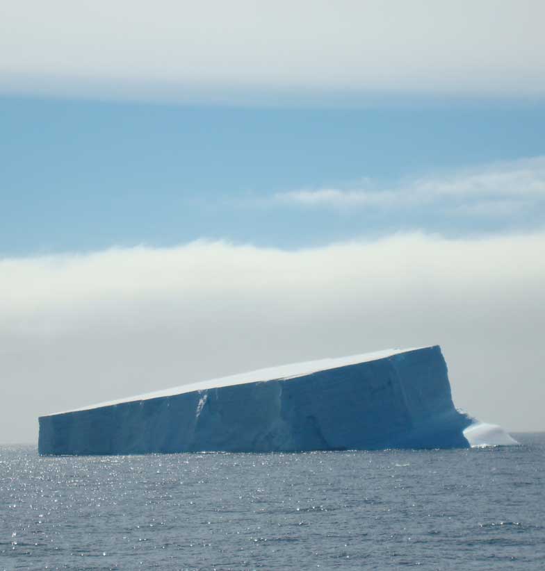Photos from the Antarctica Travel/ Godofredo Stuart / StuartXchange